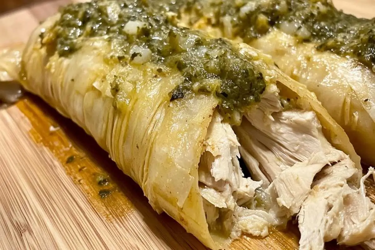 Tamales de Pollo con Salsa Verde: Un clásico mexicano lleno de sabor ...